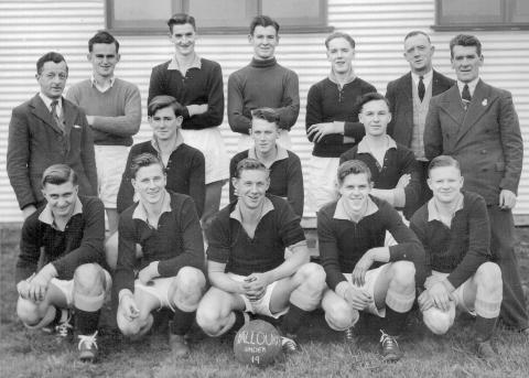 Soccer Team - late 1940's | www.virtualyallourn.com